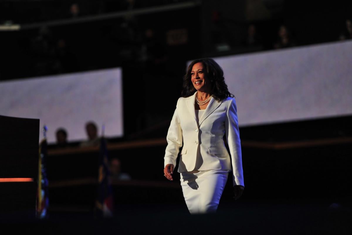 Kamala Harris calma a donantes demócratas en EE. UU. | BI Noticias