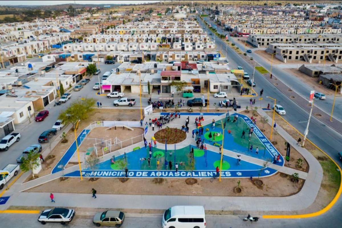 Entregan nuevo parque en Paseos del Sur | BI Noticias