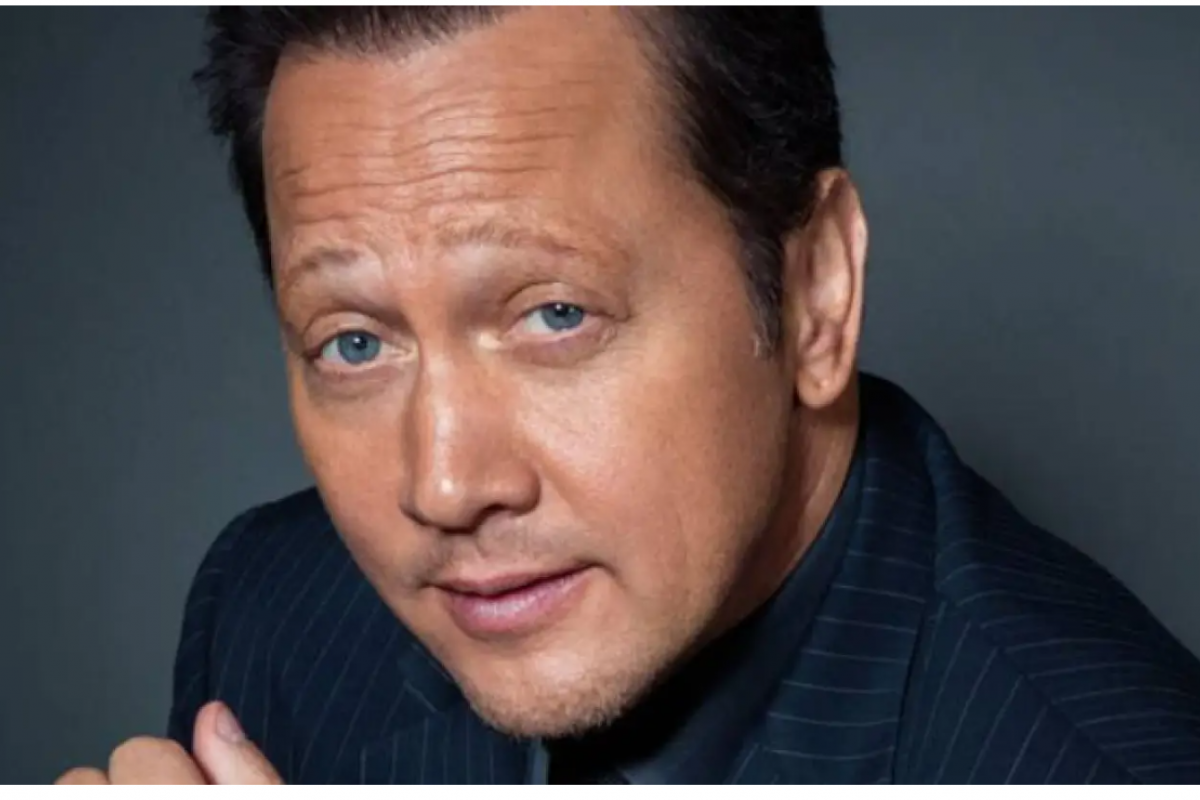 Rob Schneider arremete contra Bad Bunny por el show de medio tiempo del ...