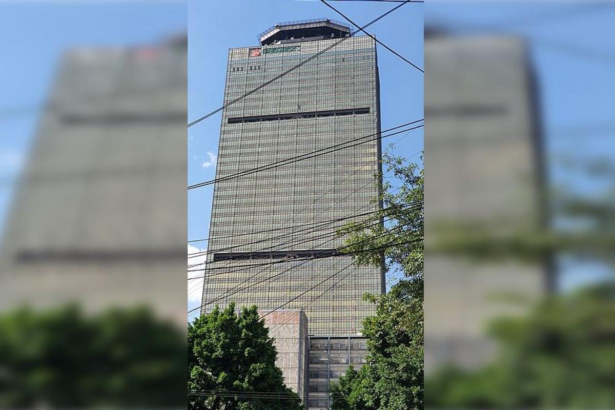 Golpea a Pemex colapso en servicios | BI Noticias